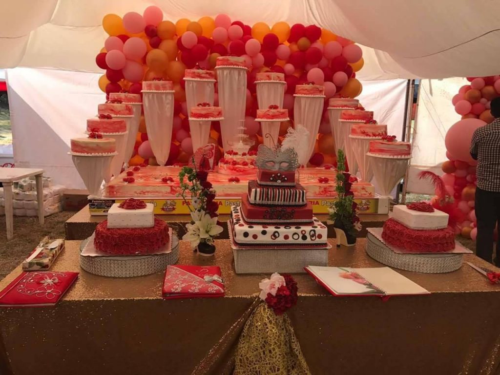 Galería Los XV de Rubí - Kebuena