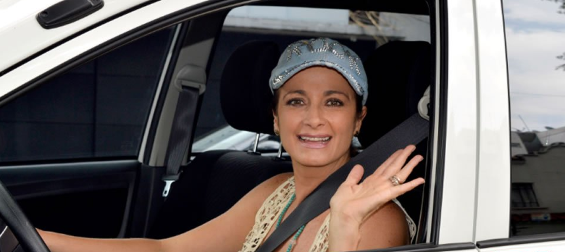 Alejandra Procuna se convierte en chofer tras dejar la televisión - Kebuena
