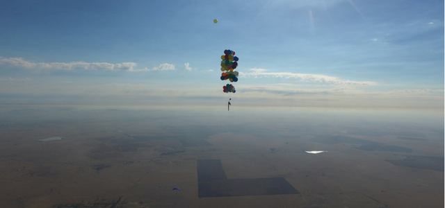 Se cumple sueño de la película de "Up" de volar con globos - Kebuena