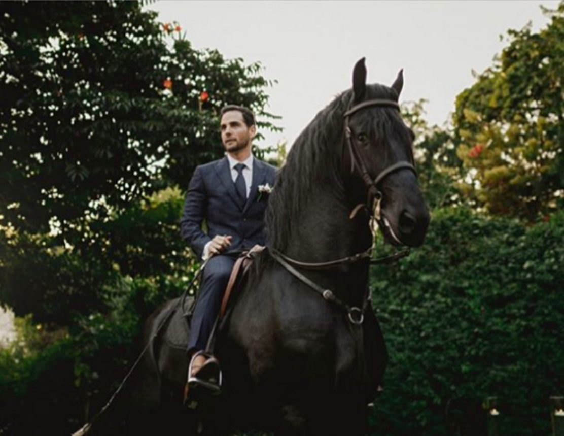 Revelan las fotos de la boda de Yuridia con su manager