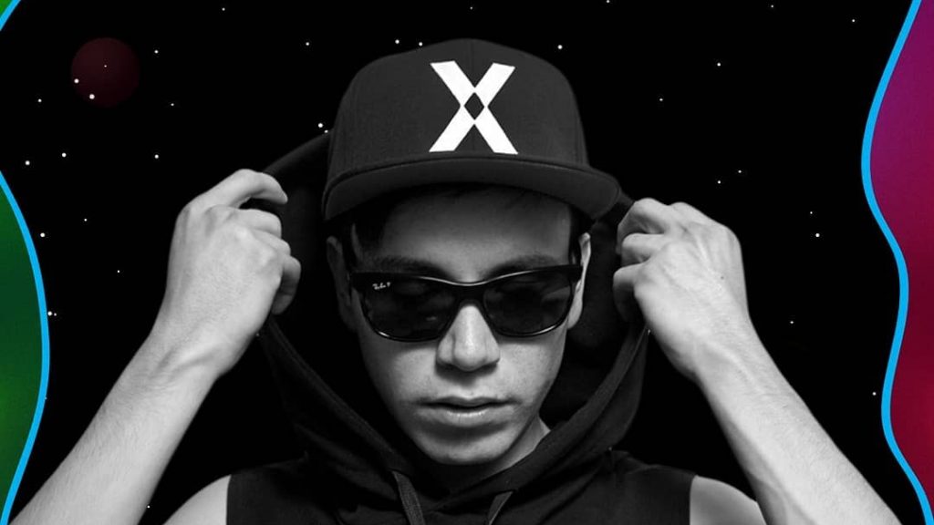 Raymix conquista el EDC MEXICO 2020 con su presentación