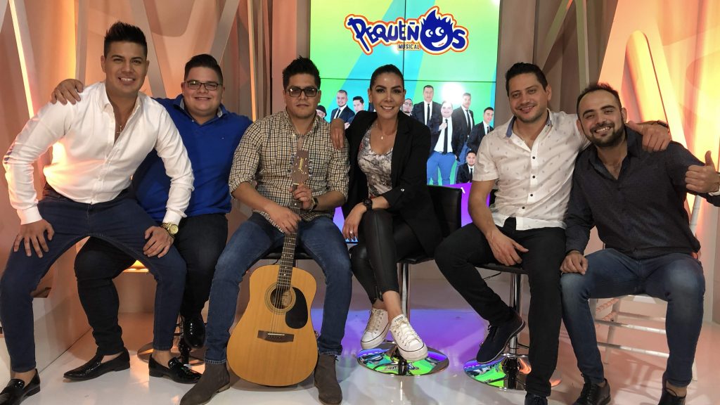 Pequeños Musical presentan su nuevo sencillo "Dámelo" en la Ke Buena ...