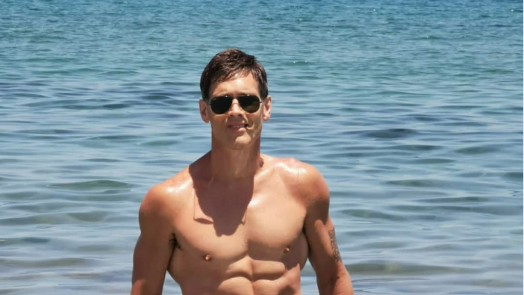 Andy Wilkinson es el abuelo de 56 años más fitness que no envejece