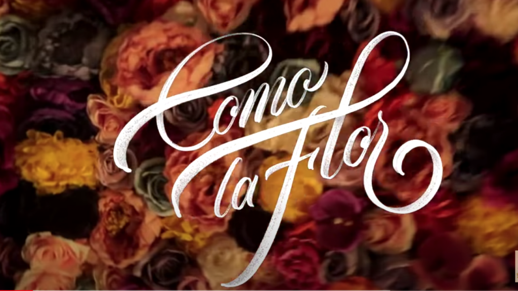 Ángela Aguilar estrena su nuevo video “Como la flor”