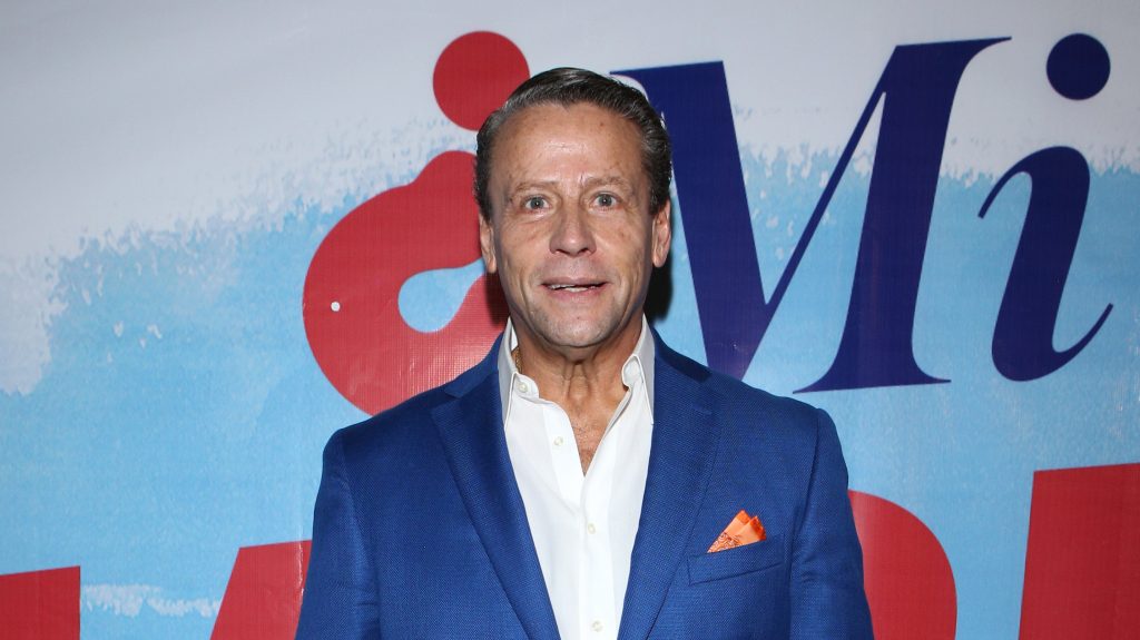 Alfredo Adame crea fundación para apoyar a mujeres y niños con cáncer