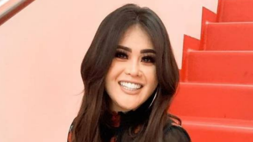 Araceli Ordaz le dice adiós a sus "gomitas" y da un cambio totalmente