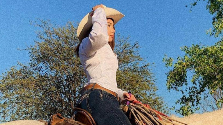 Hija de Valentín Elizalde graba su primer video oficial y presume en redes