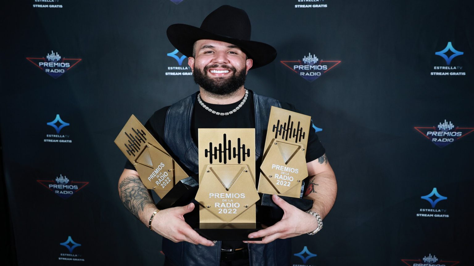 Carin León anunció fecha de su próximo álbum “Cura Local”