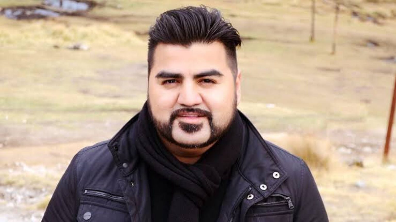 'El Mimoso' lanzó su disco "Desde la playa Vol.2"