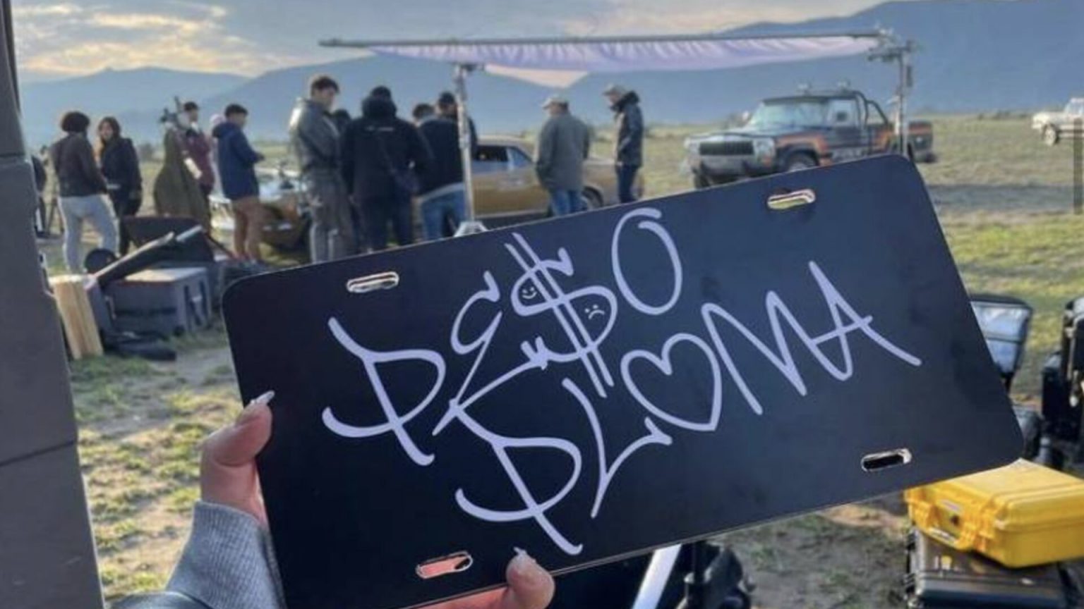 Peso Pluma graba ‘Bye’ en Puebla y ya es tendencia musical