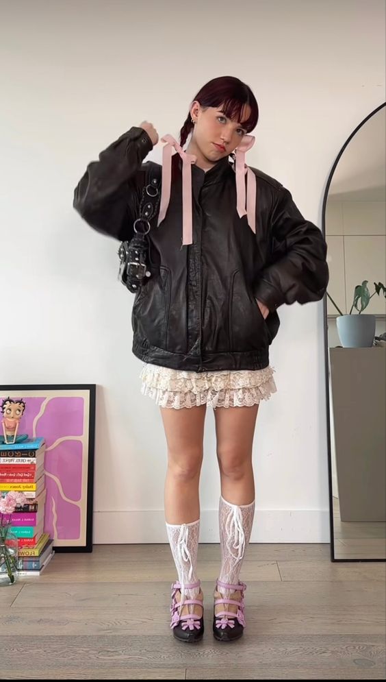 Bienvenida a la moda "tumbette", la nueva tendencia de Peso Pluma y ...