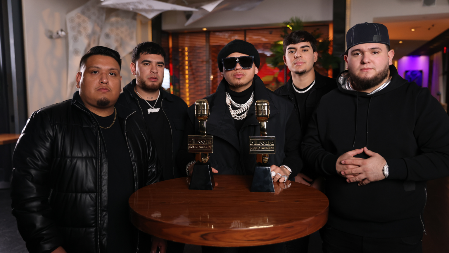 Fuerza Regida, Grupo Firme, Luis R. Conriquez, El Komander encabezan el ...