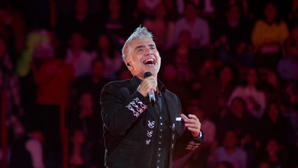 Alejandro Fernández presentará "De Rey a Rey", un homenaje a Vicente ...