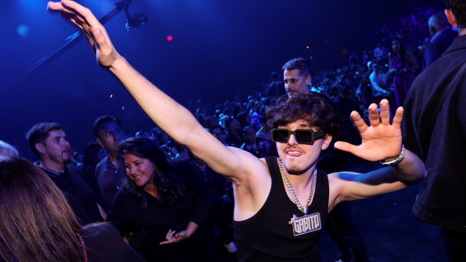 Gabito Ballesteros busca ser un buen ejemplo para los niños con los ...