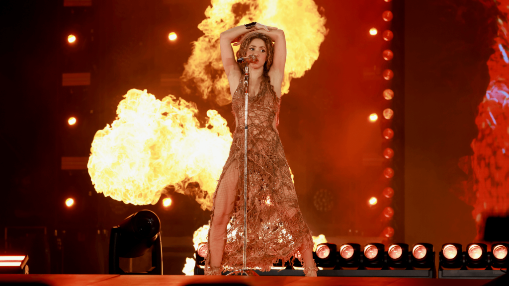 Shakira arrasa en la gala del Premio Lo Nuestro 2025